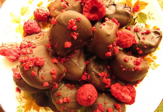 Dark Chocolate Mandarin Drops - Rediscover Modern Homesteading